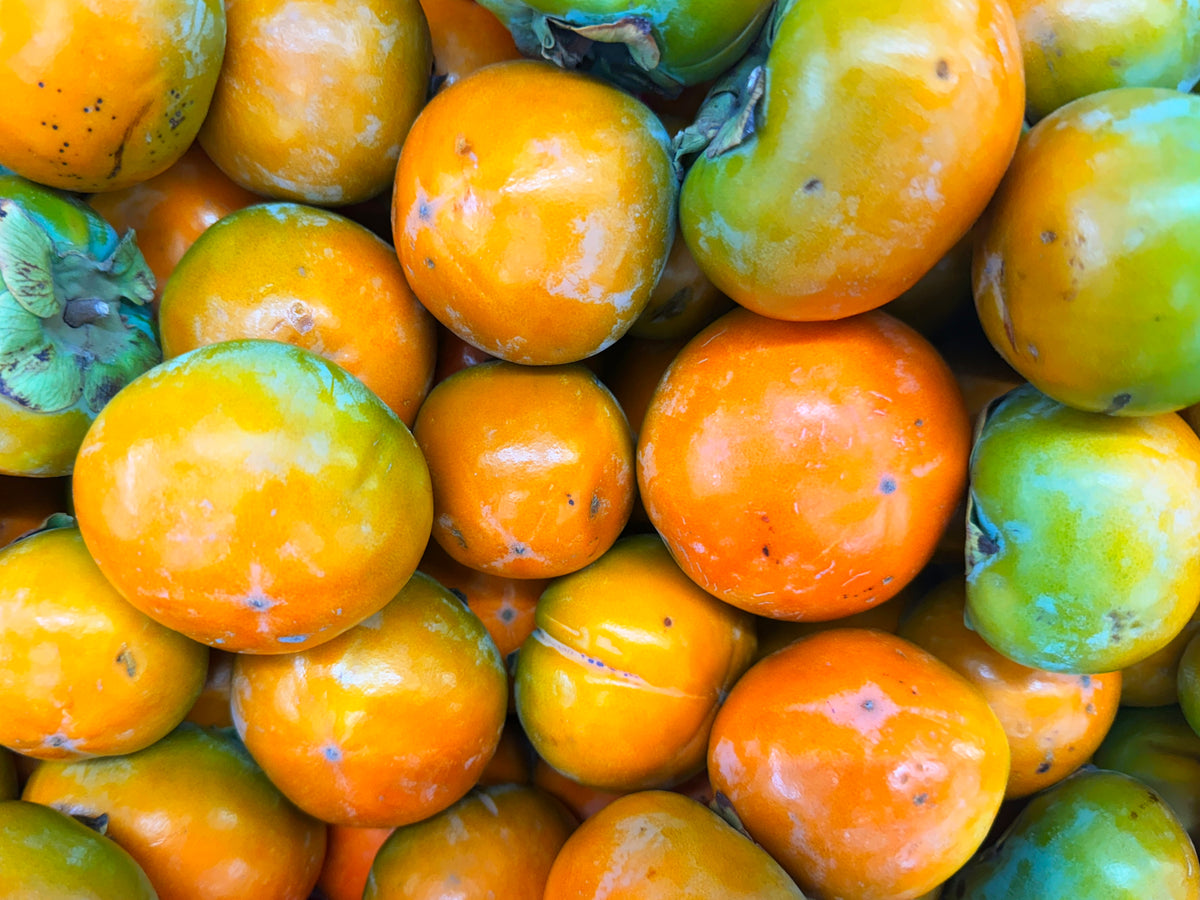 Fresh Fuyu Persimmon - 1 Pound (Khormaloo) – Kalamala